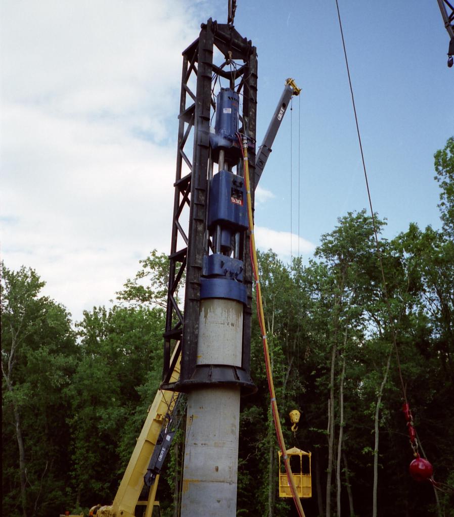 Picking Up Concrete Piles for Driving – vulcanhammer.info