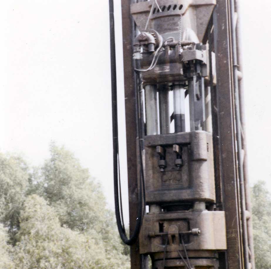 Vulcan 040 and 340 Hammers: Specifications and Information ...