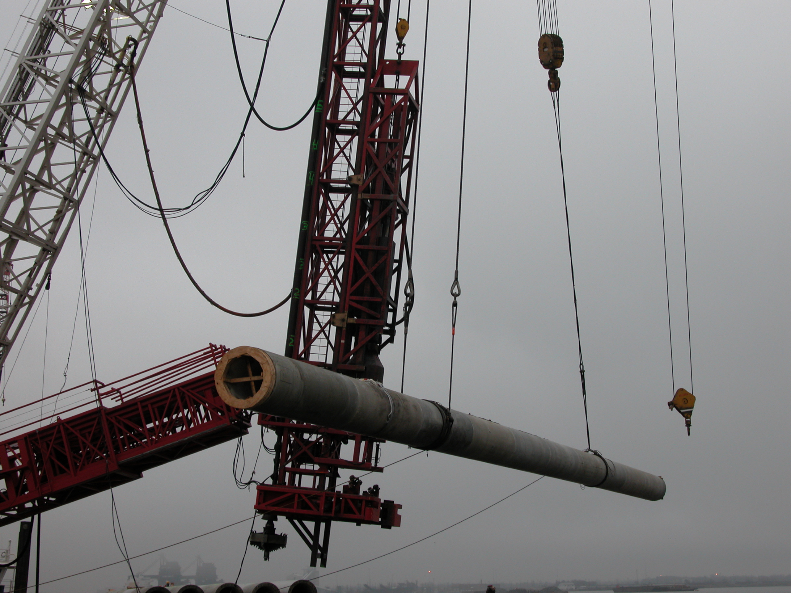 Picking Up Concrete Piles for Driving – vulcanhammer.info